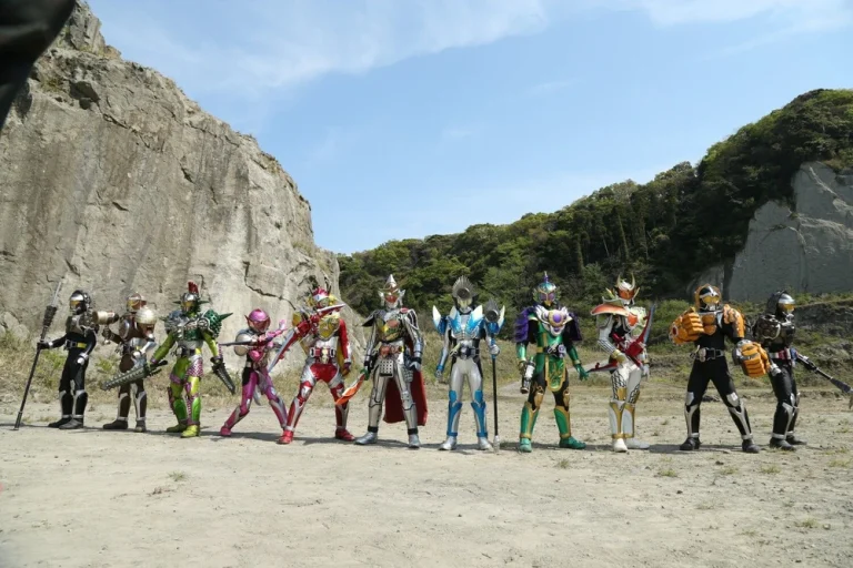 (English sub) Kamen Rider Gaim: Great Soccer Battle! Golden Fruits Cup ...